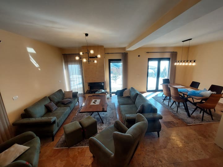 Montelux Villa In Kodra E Diellit - 북마케도니아