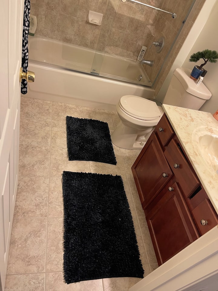 National Harbor- Dc Suburbs- 3 Bedrooms-driveway - Waldorf, MD