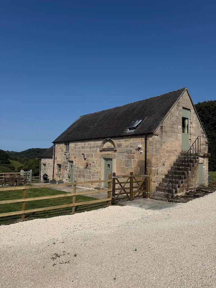 Countryside Getaway Near Alton Towers - Alton
