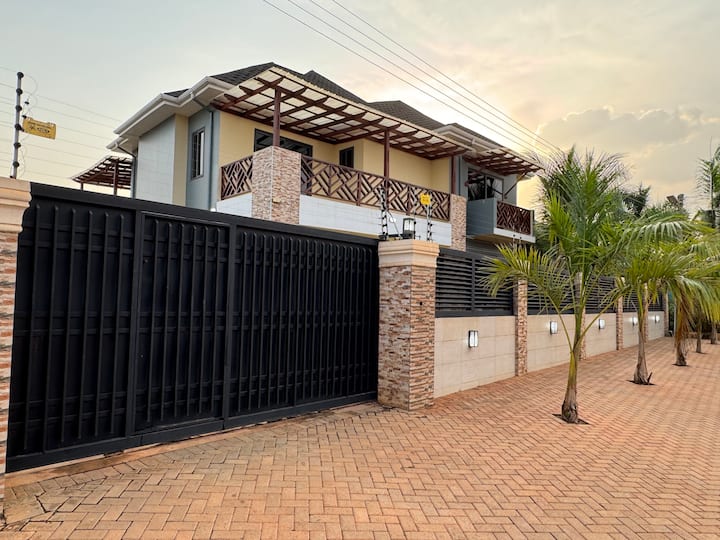 Home In Accra - Ghana