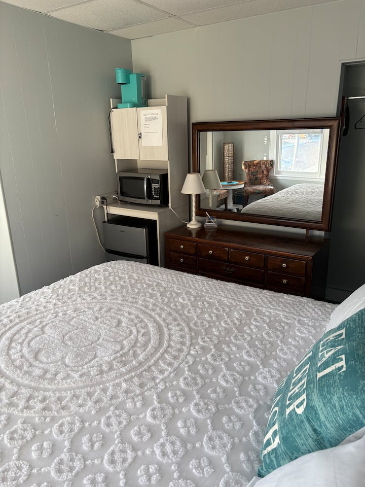 Ocean Side Hotel Room - Long Beach Island, NJ
