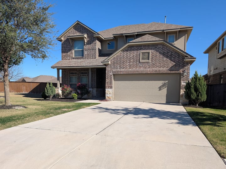 Cozy And Quiet Family Retreat Near Kalahari Resort - Pflugerville, TX
