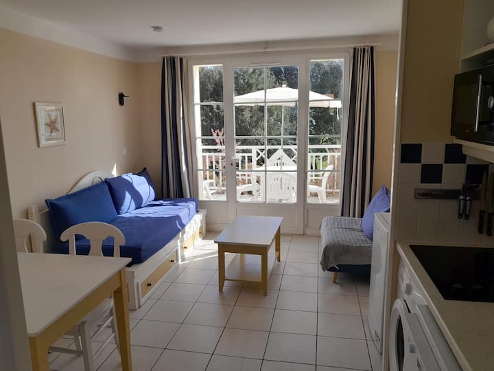 Un Petit Coin De Bonheur - Talmont-Saint-Hilaire