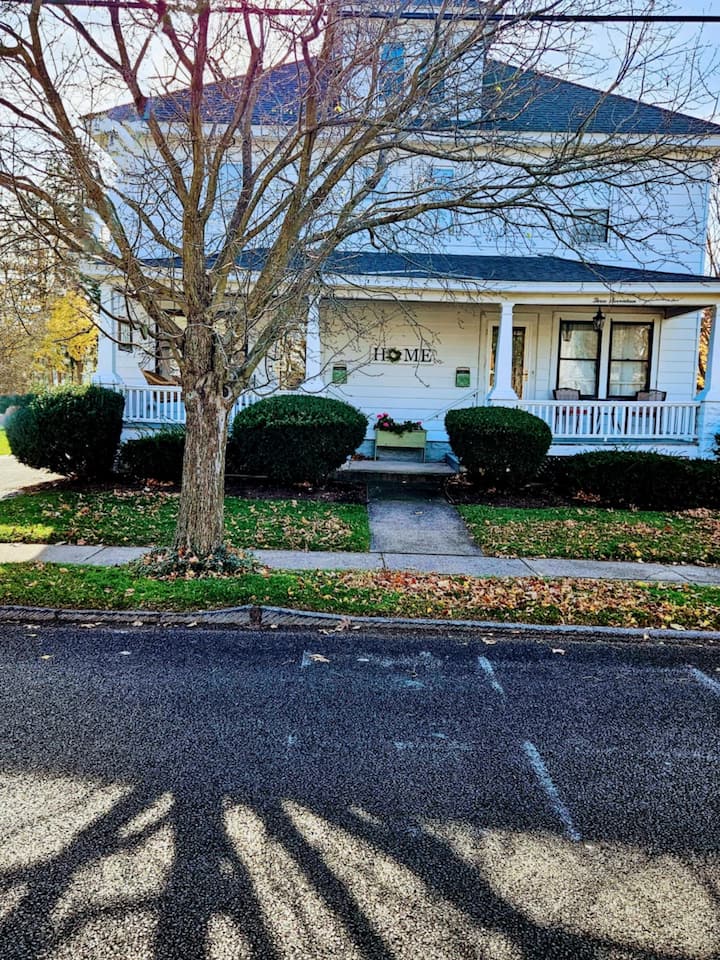 Cozy 1920 Duplex, 2 Bedrooms - Verona, NY