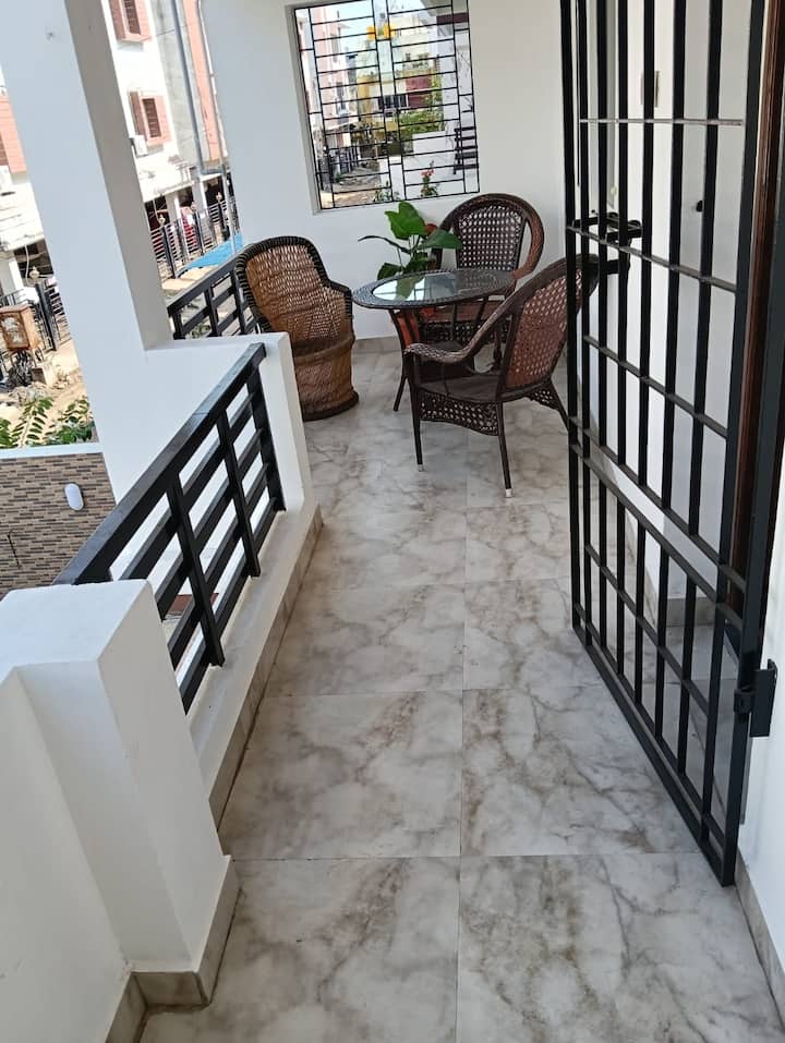 3bhk Townhouse/off Ecr-omr/10 Mins Apollo Proton - Chennai