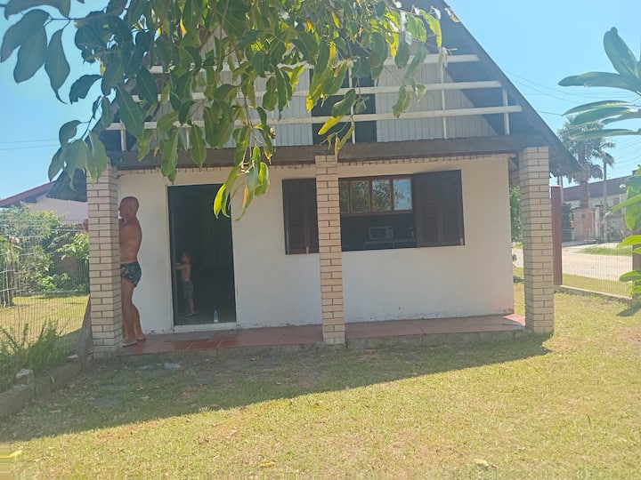 Tramandaí, Brasil 1 Km Da Praia. - Tramandaí