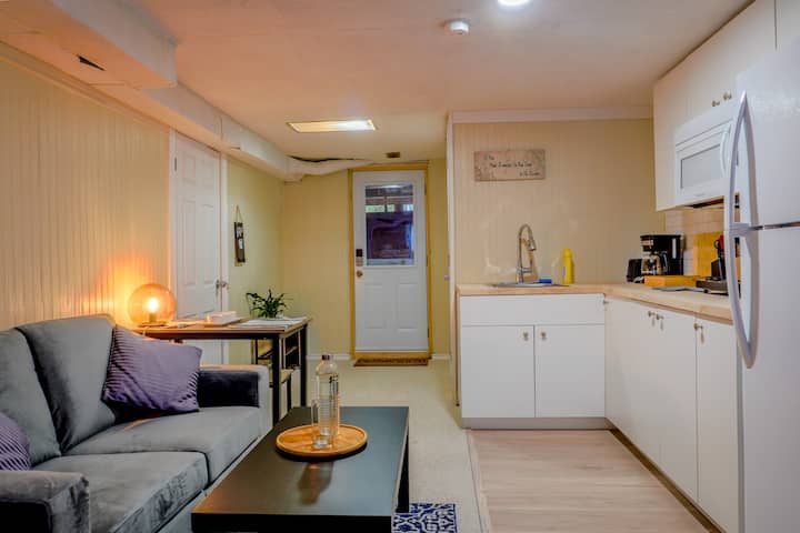 Cute & Cozy Apartment - Lake Nipissing