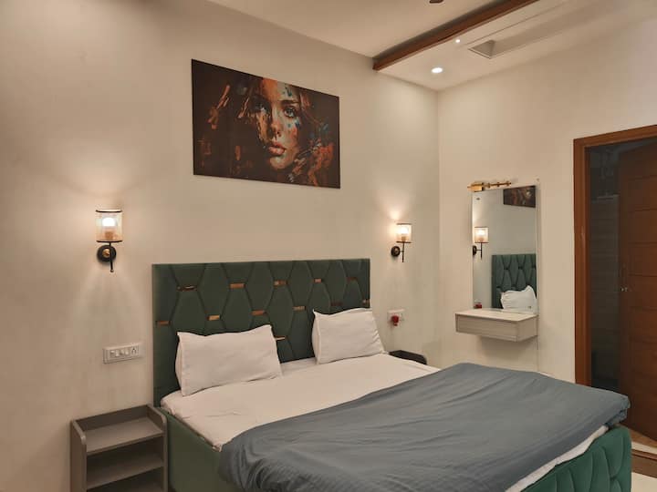 Cozy 2bhk | Family Stay | First Floor - New Chandigarh