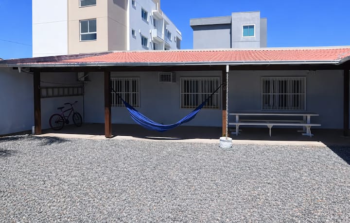 Casa Das Palmeiras | 80 Metros Do Mar - Navegantes