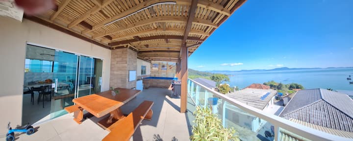 Casa Vista Mar Com Piscina - Governador Celso Ramos