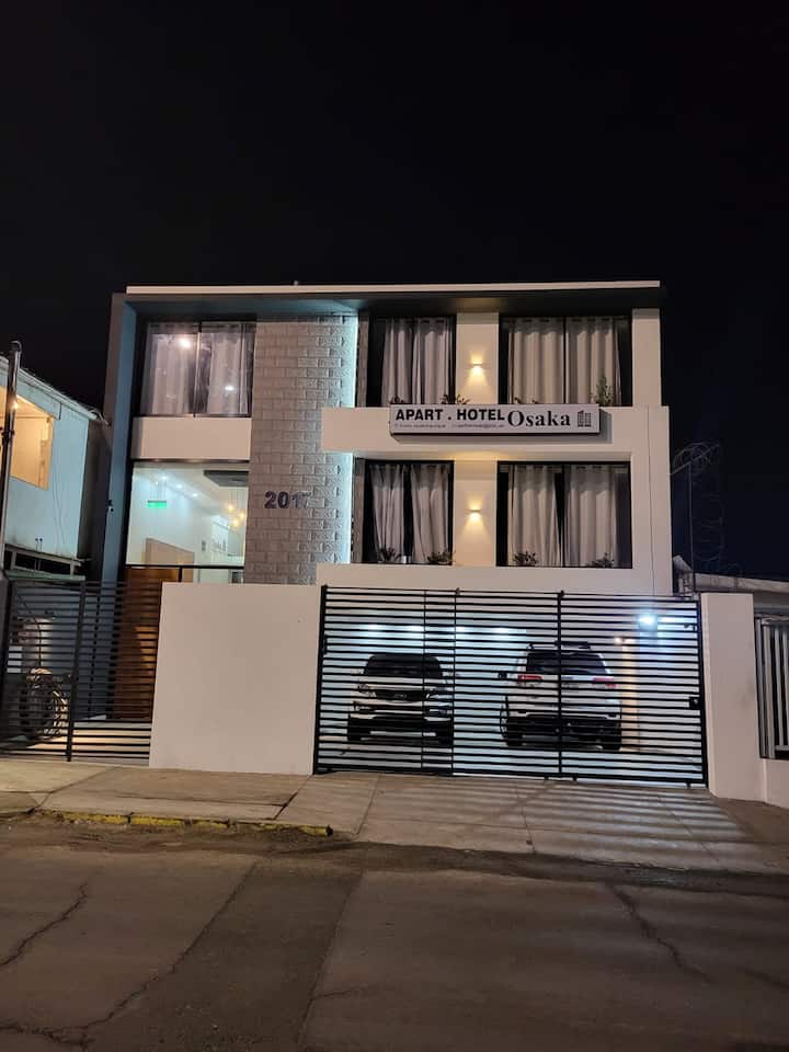 4 Personas Depto 201 - Iquique