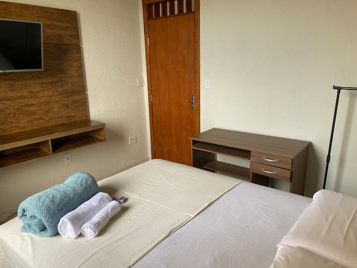 Hospedaria - Quarto De Hóspede 2 - Esmeraldas