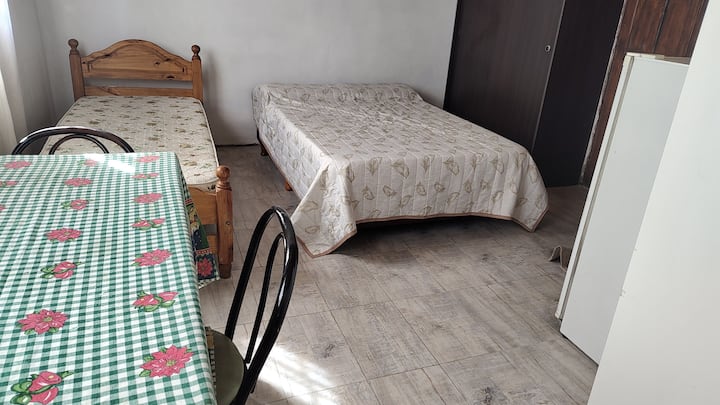 Hasta Para 4 Personas - Mar del Plata