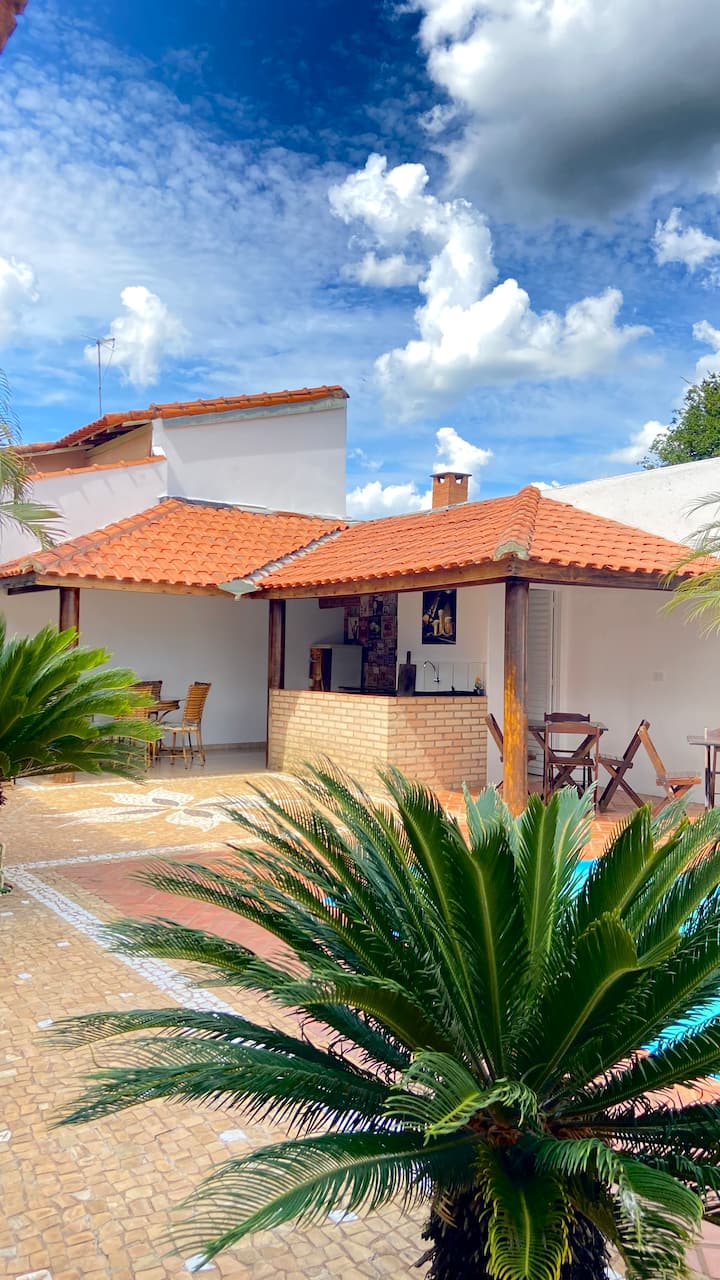 Casa Brotas, óTima Localização - Brotas