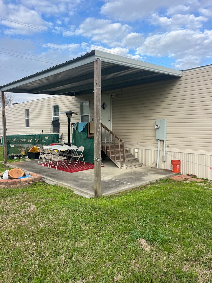 Enjoy Your Stay - Breaux Bridge, LA