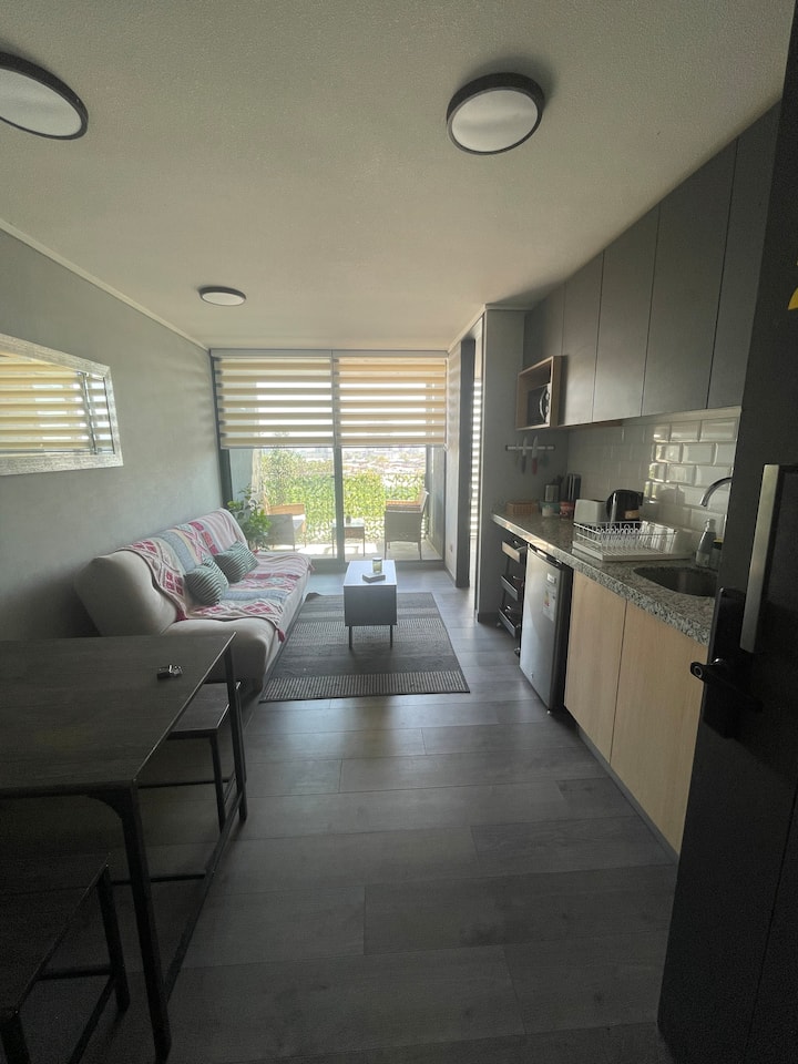 Departamento 4 Personas, Cercano A Outlets Y Malls - Quilicura