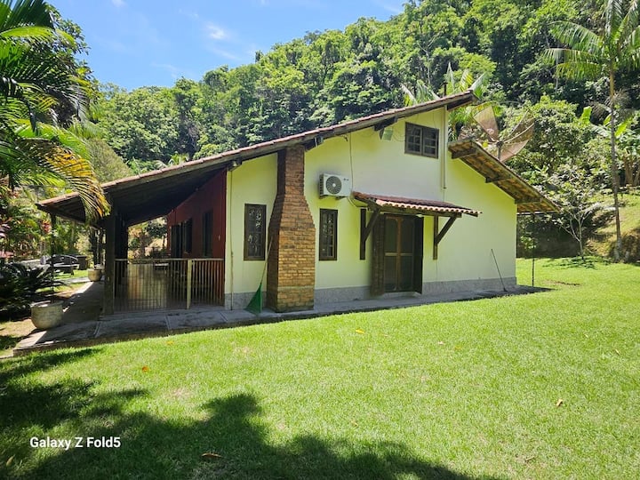 Sítio Com Piscina, Churrasqueira - Niterói