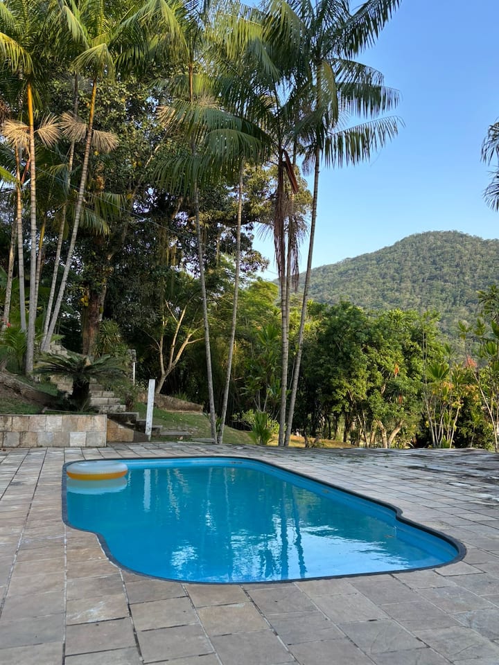 Sítio Com Piscina, Churrasqueira - Niterói