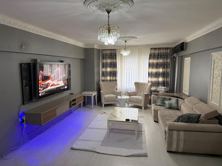 Bakırköy Meydanda Lüx 1+1 Daire - Bakırköy