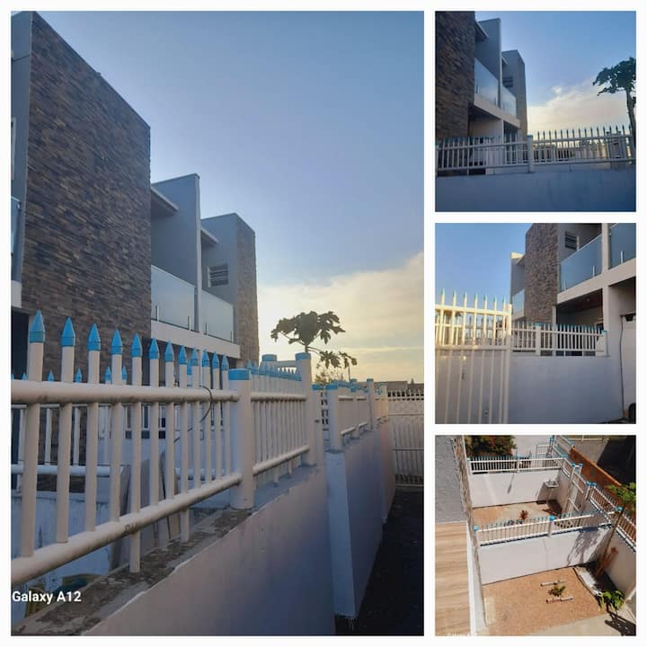 Alugo Otimo Duplex Em Tramandai - Tramandaí