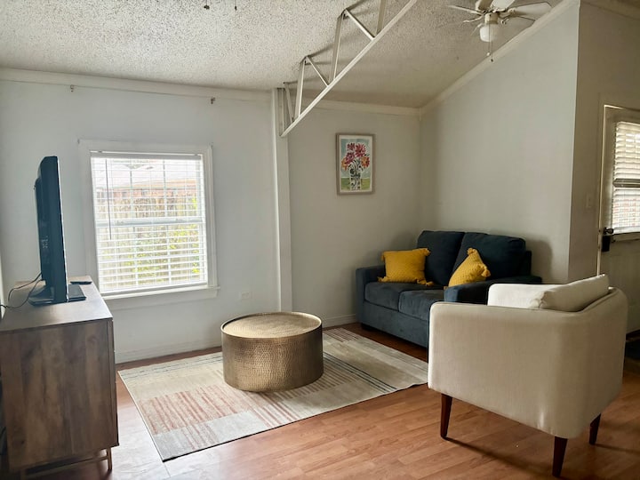 Cozy Fully Equipped Guesthouse - Tupelo, MS