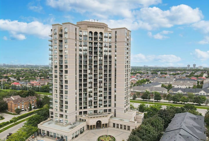 Stylish 11th-floor Condo - ミシサガ