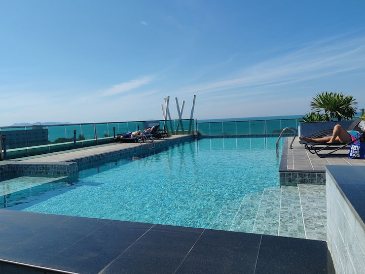 Jomtien Beach/pattaya - 2 Bedrooms - Pattaya