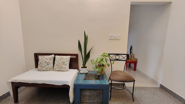 Cozy 1bhk Apartment In A Bungalow - Sambalpur