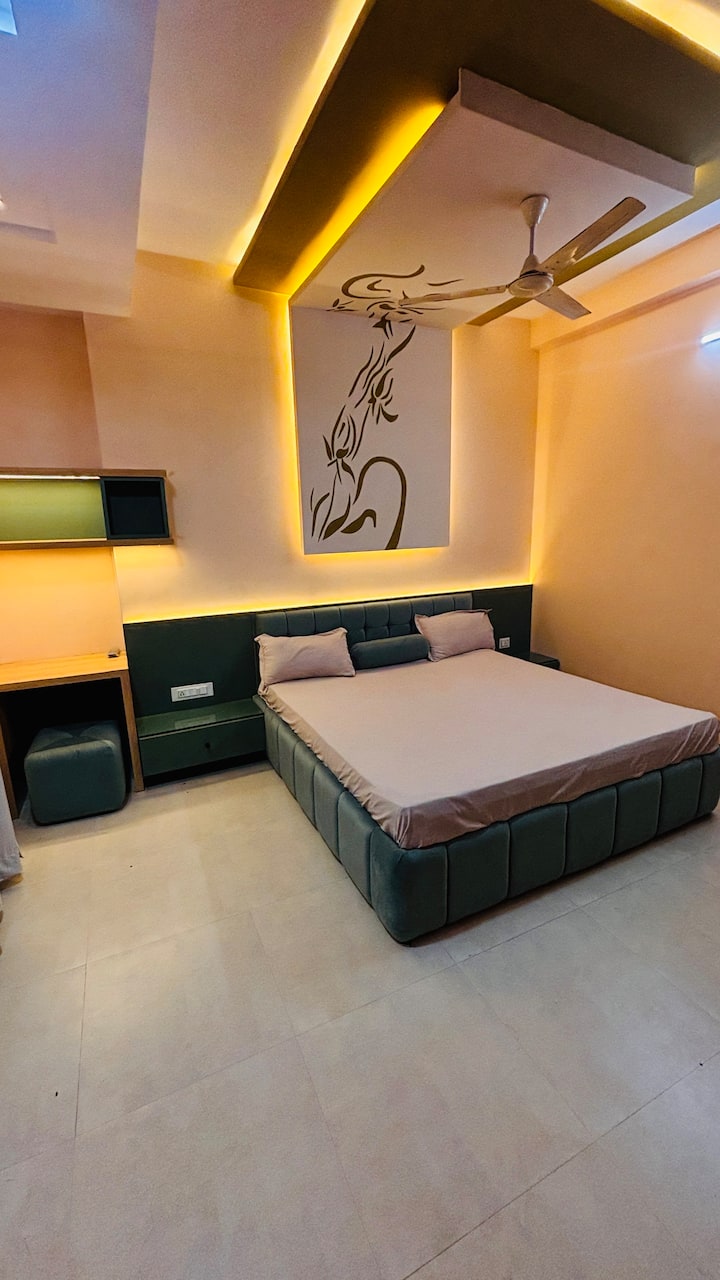 Elegant Rooms In Ujjain With Ac - Ujjain