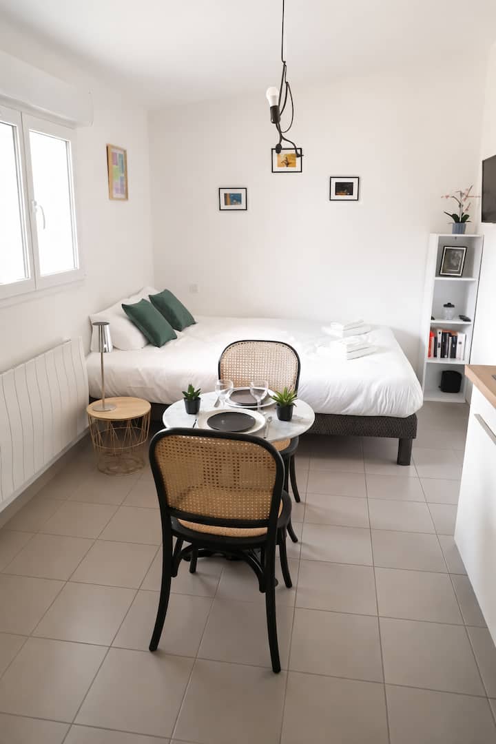 Studio Cosy Au Fond Du Jardin. - Châlons-en-Champagne