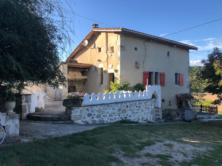 Gîtes Accueil 14 Pers 20 M Agen - Agen