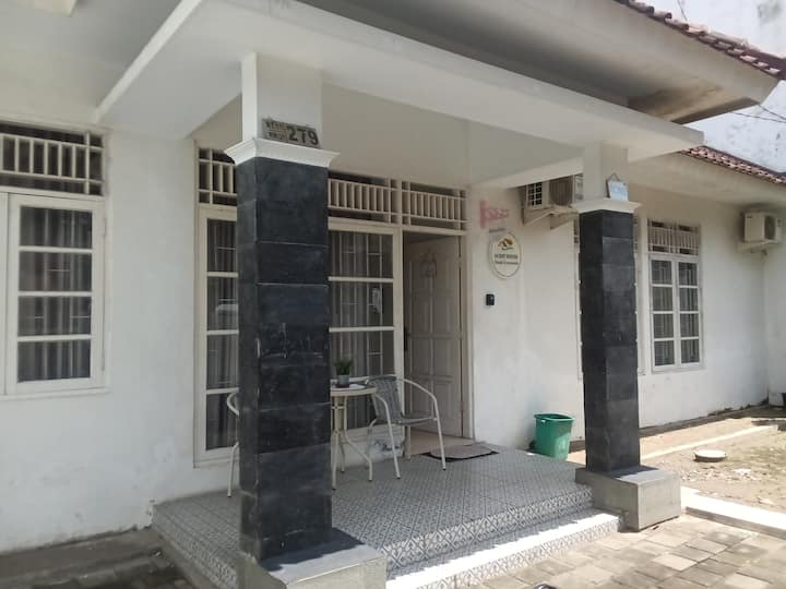 Kayumanis Seturan By Mamistay - Yogyakarta