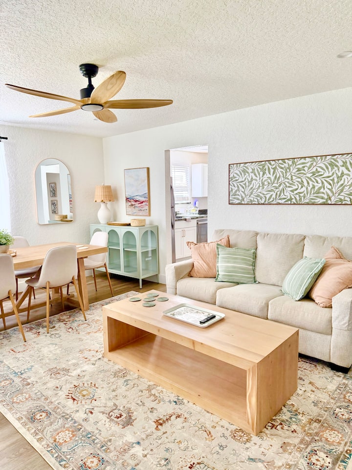 Cottage On Lime - Downtown Sarasota - Sarasota, FL