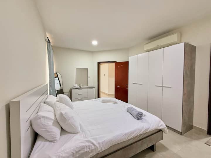 Welcome To Cozy One Bedroom - Abu Dhabi
