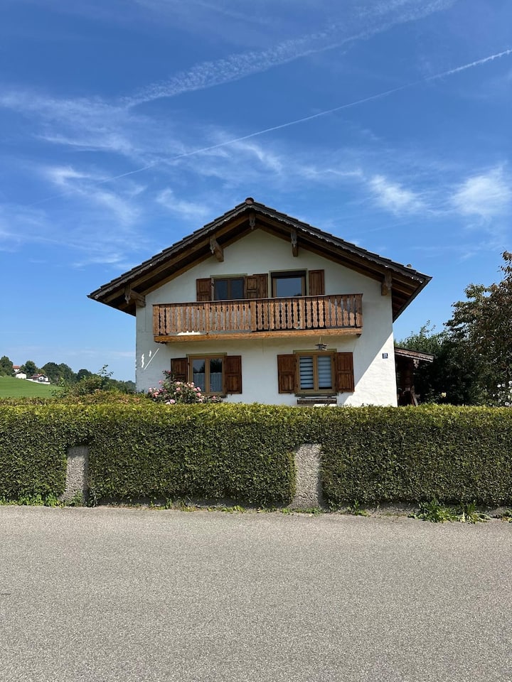 Freistehendes Haus • Garten • Stellplatz • Netflix - Vogtareuth