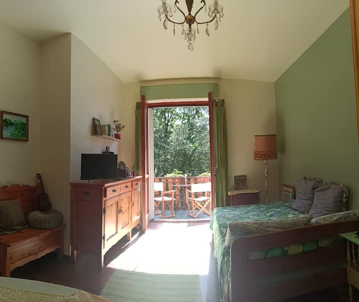 Forest Tree Top Apartment - Como