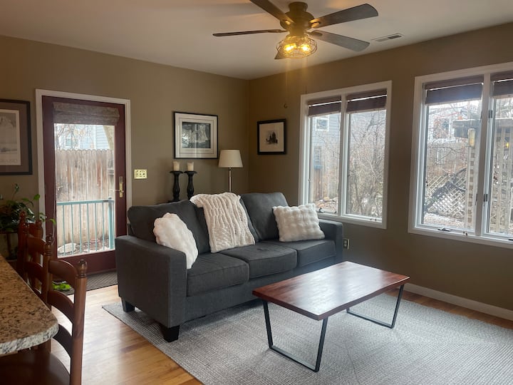 Charming East Bench Cottage - Ogden, UT