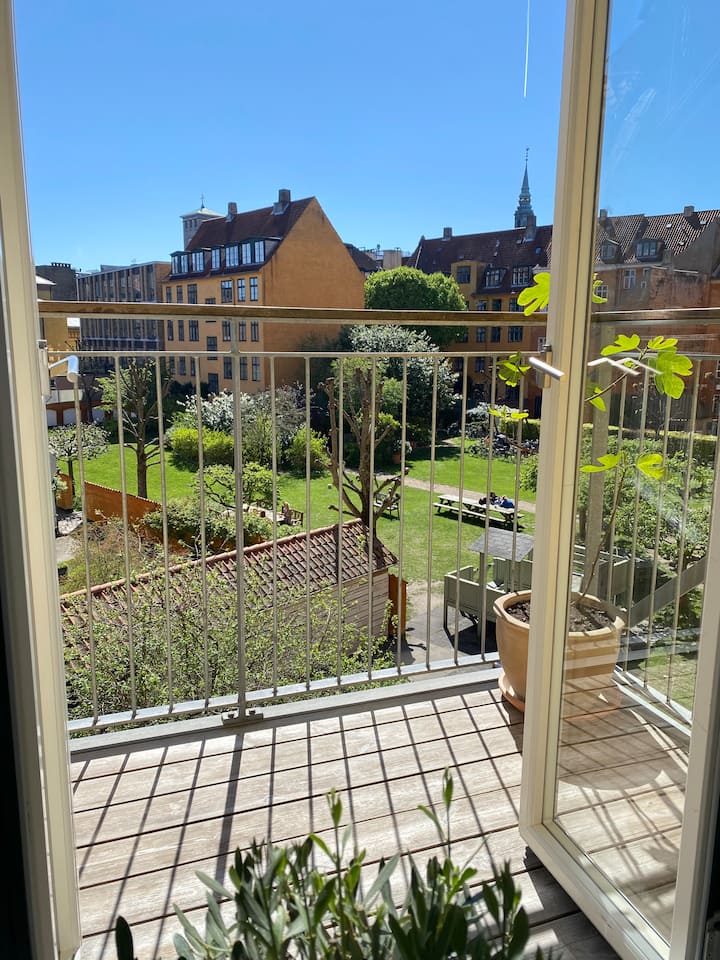Lejlighed I Københavns Hjerte Med Grøn Oase - Kopenhagen
