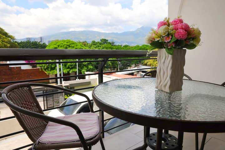 San Salvador Colonia San Francisco, Torre Kali - San Salvador (El Salvador)