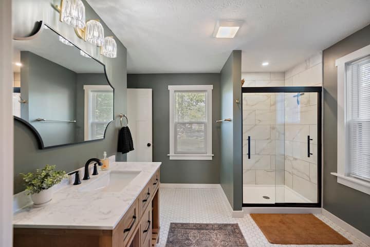 Charming 3br Full Remodel - Lafayette, IN