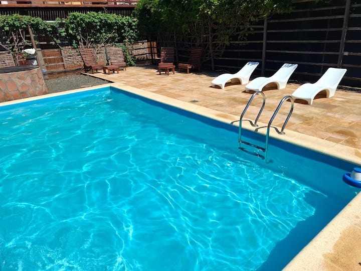 Alquiler Temporarios Timbó, ÚNico Con Piscina. - Jardín America
