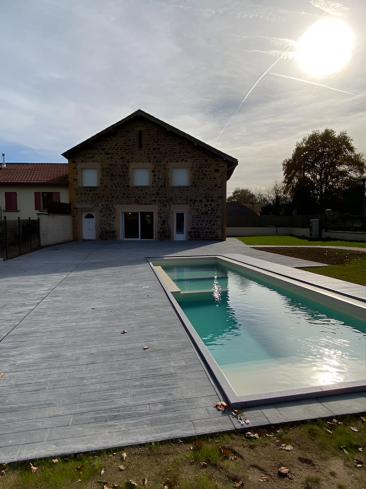 Grande Maison En Beaujolais Avec Piscine - L'Arbresle