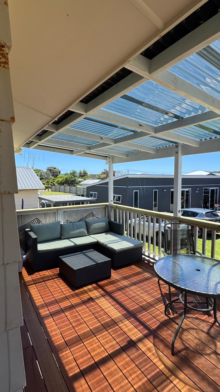 Home In Whangamata - Whangamatā