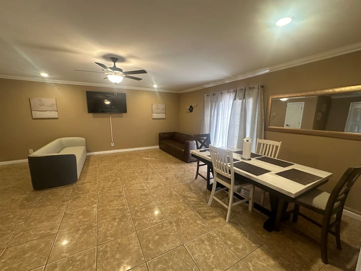 Monty Terrace Inn W/ Smart Tv In Each Room - Midland, TX
