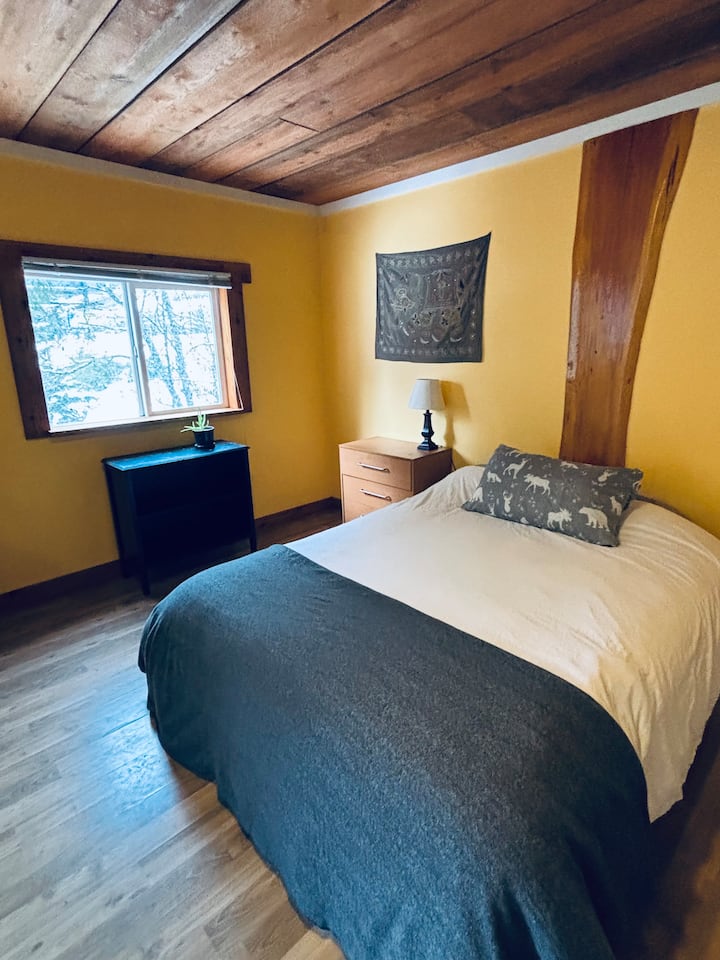 Boulder Suite - Revelstoke Mountain Resort, BC