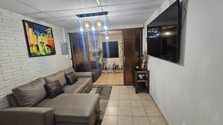 Modern & Confortable Condo In San Salvador. - San Salvador