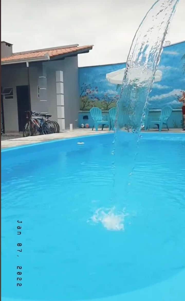 Casa Com Piscina Confortável Em Itapoá-sc - Itapoá