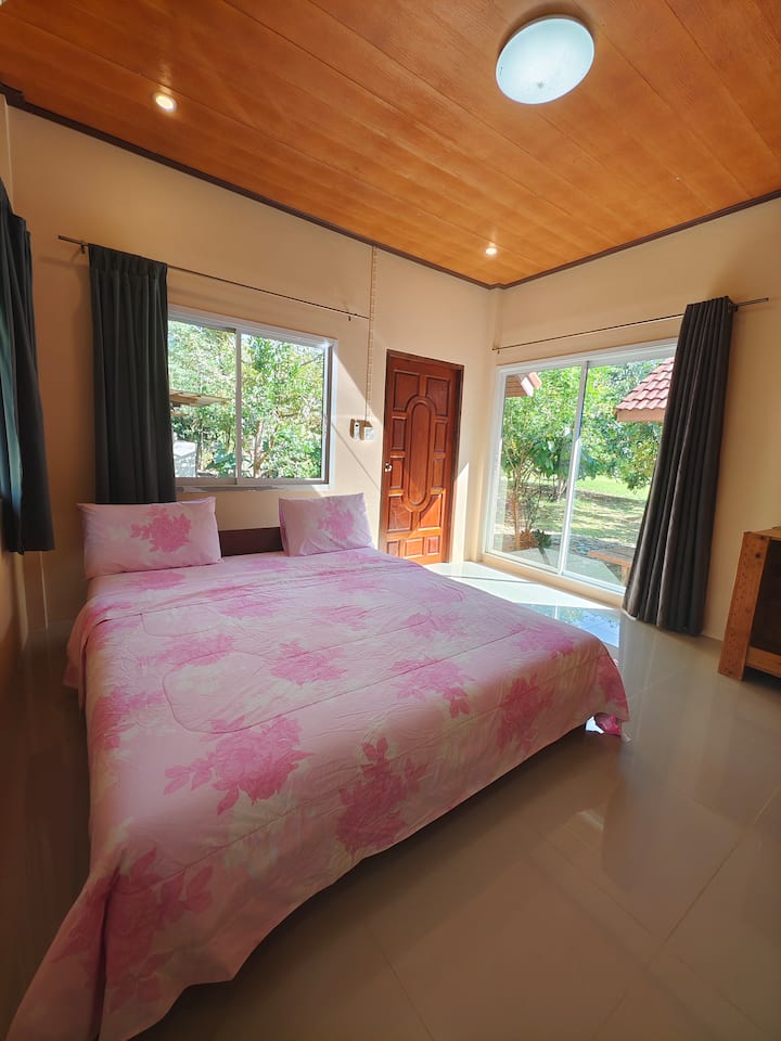 บ้านริมธาร - Mueang Phang-nga District