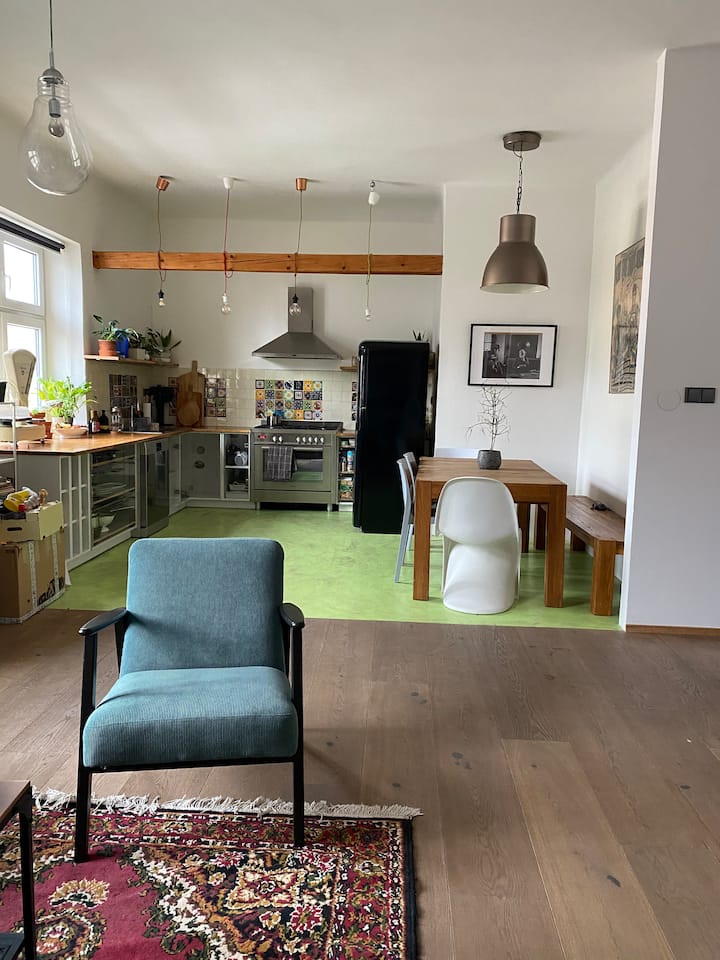 Colorful Apartman In Holešovice - Prága