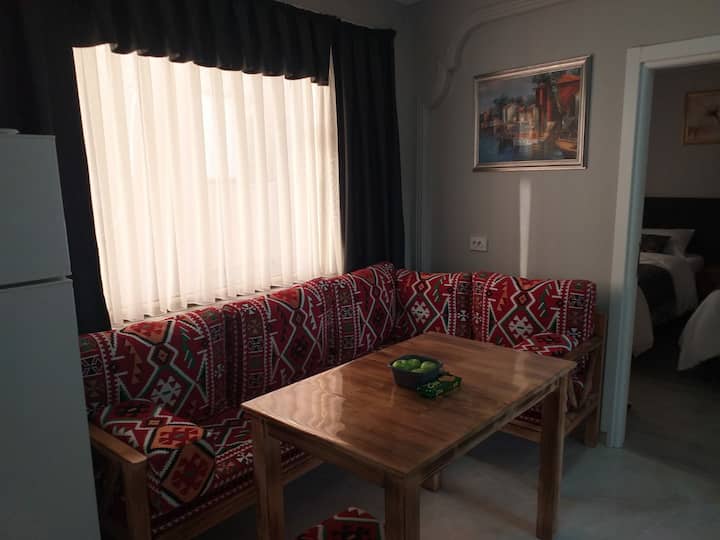 2 Rooms For 4 People  In Old City Area - İstanbul